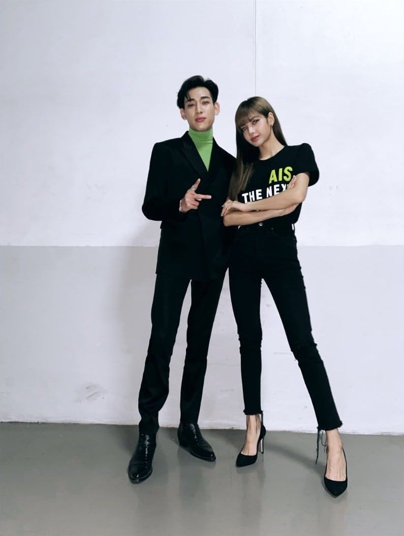 GOT7's BamBam and BLACKPINK's Lisa Reunite on The Same Stage After ...
