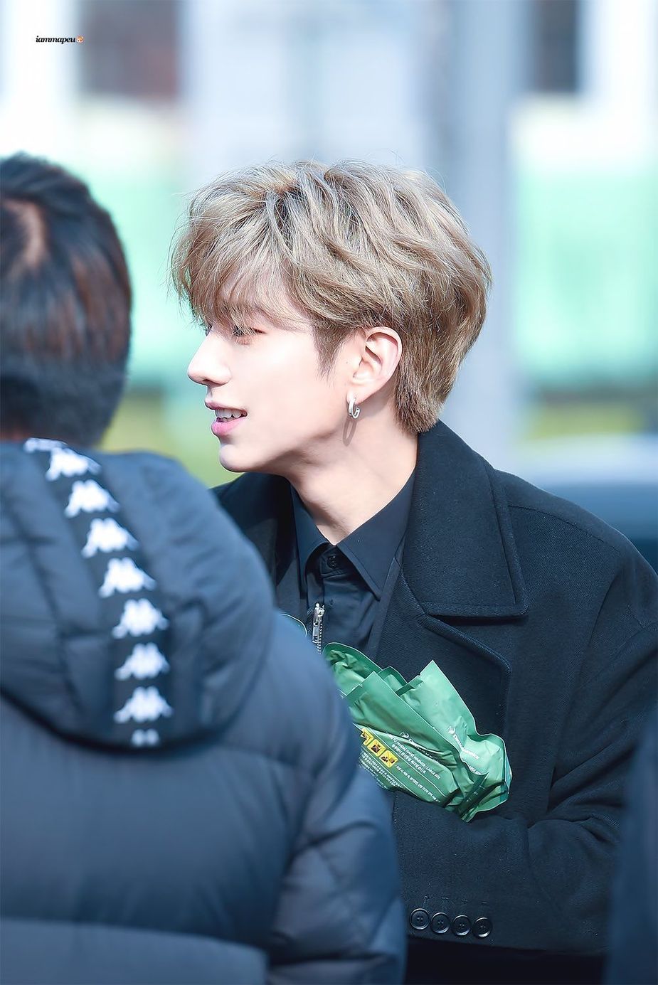 Netizens Name 7 Idols With Insanely Beautiful Side Profiles - Koreaboo