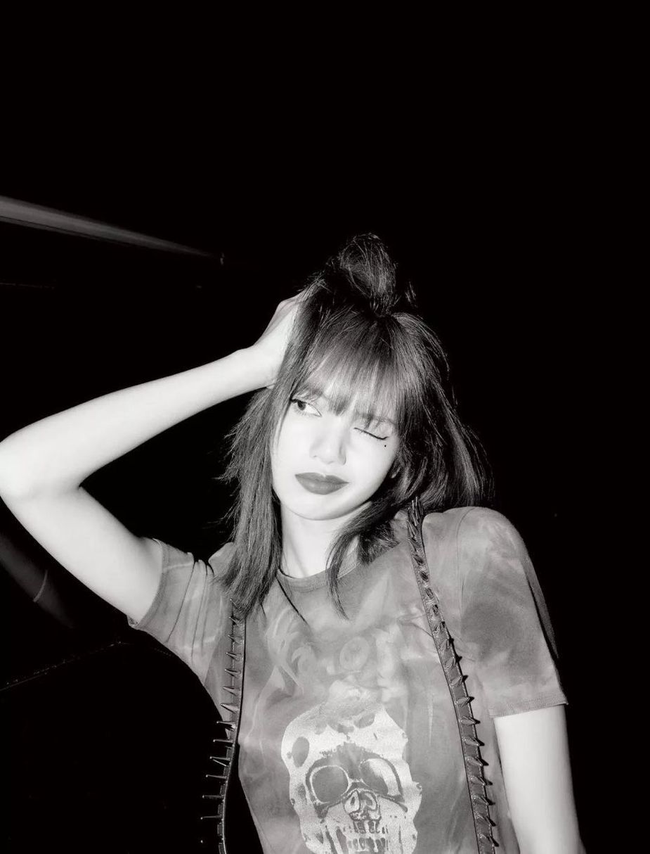BLACKPINK's Lisa Shares How They Spend Their Time At Night - Koreaboo