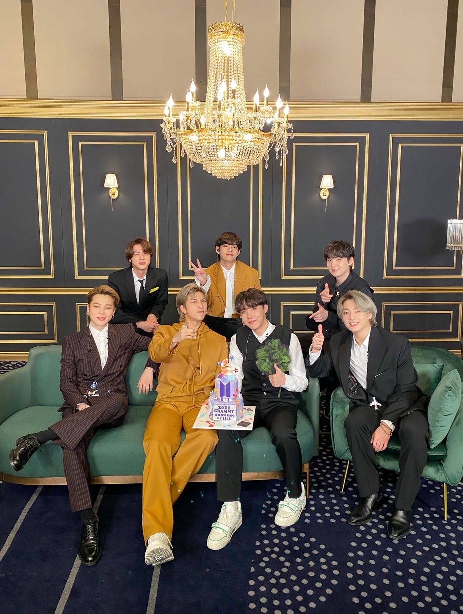 BTS Prove To Be Humble Kings As A Staff Member Share A Touching Story ...