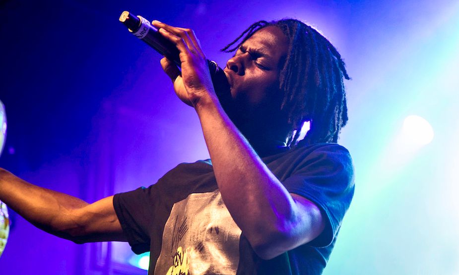 Why Did Daniel Caesar Cancel His Concert? The Singer Speaks Up - Koreaboo
