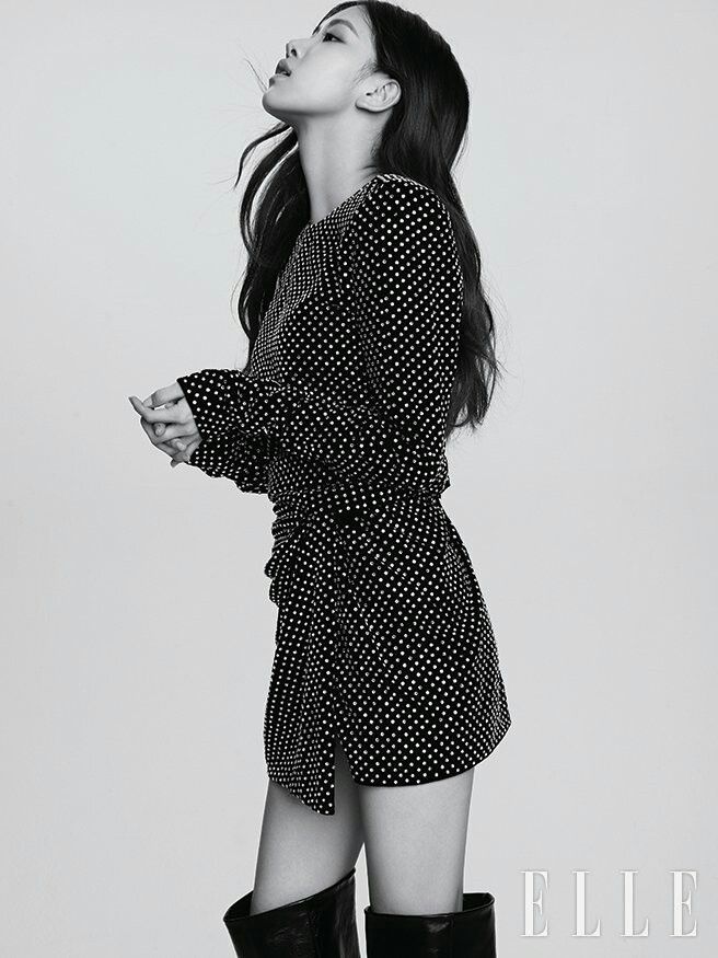 10+ Times BLACKPINK’s Rosé Slayed As A Long-Legged Queen In Thigh-High ...