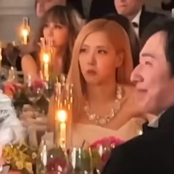 BLACKPINK's Rosé Has A New Meme Of Hers Going Viral, And It Isn't The ...