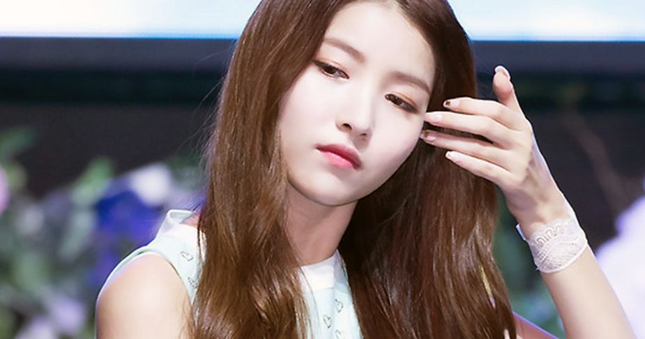 GFRIEND Sowon's Father Has Just Passed Away