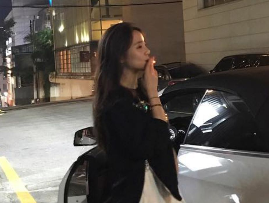 Han Seo Hee triggers netizens once again, by sharing controversial ...
