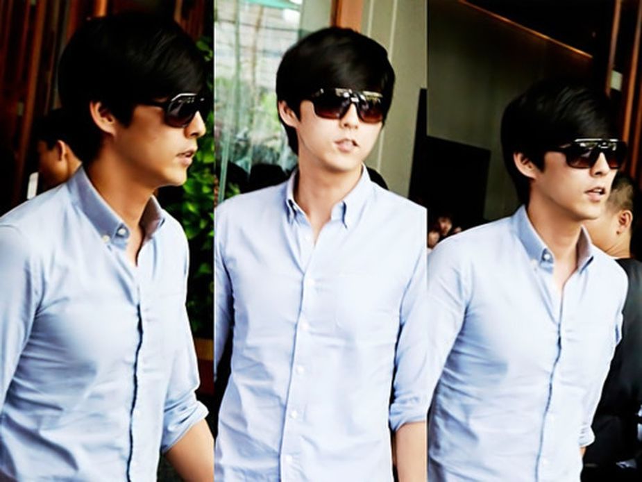 These 8 K-Pop Managers Are So Handsome, They Could Be Idols Themselves ...