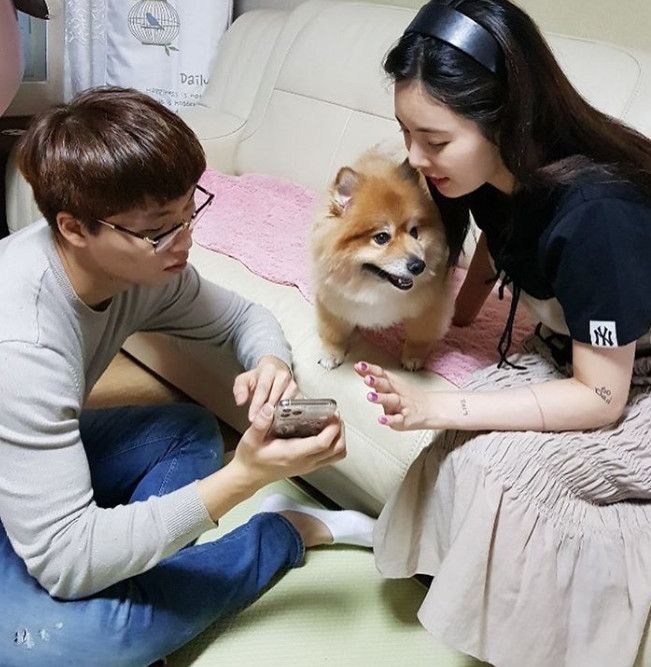 HyunA Reveals Her Younger Brother Hyun Ho In Adorable Sibling Photos