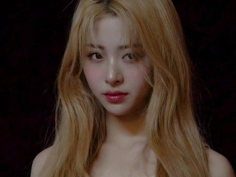 "The Sun And Moon" — 4th Gen Visual Idols Go Viral For Being Polar ...