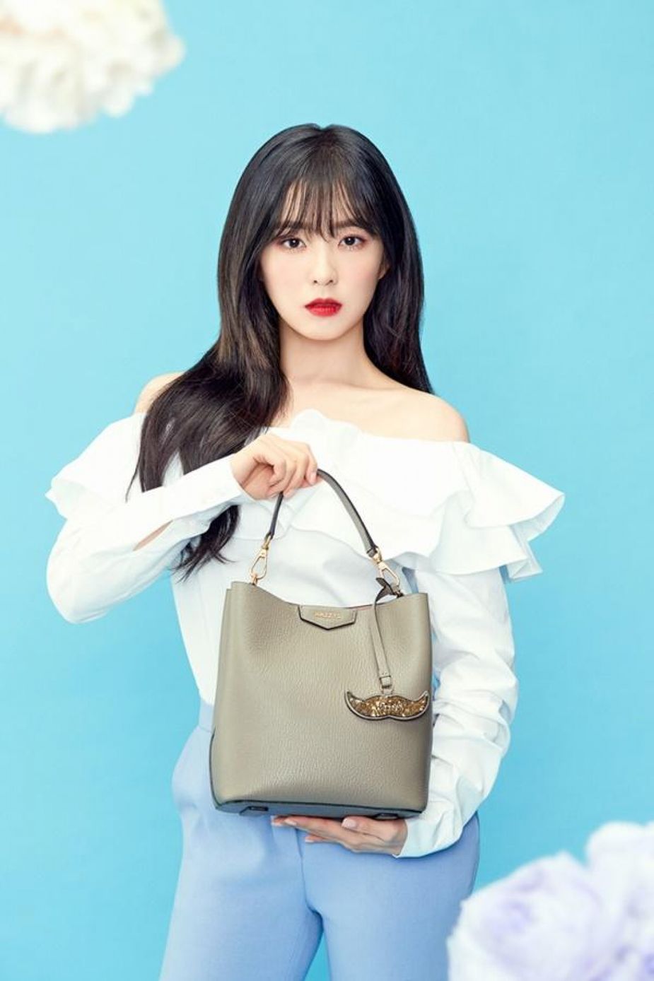Fans Claimed Irene RUINED This Advertisement, But Not For Why You Think ...