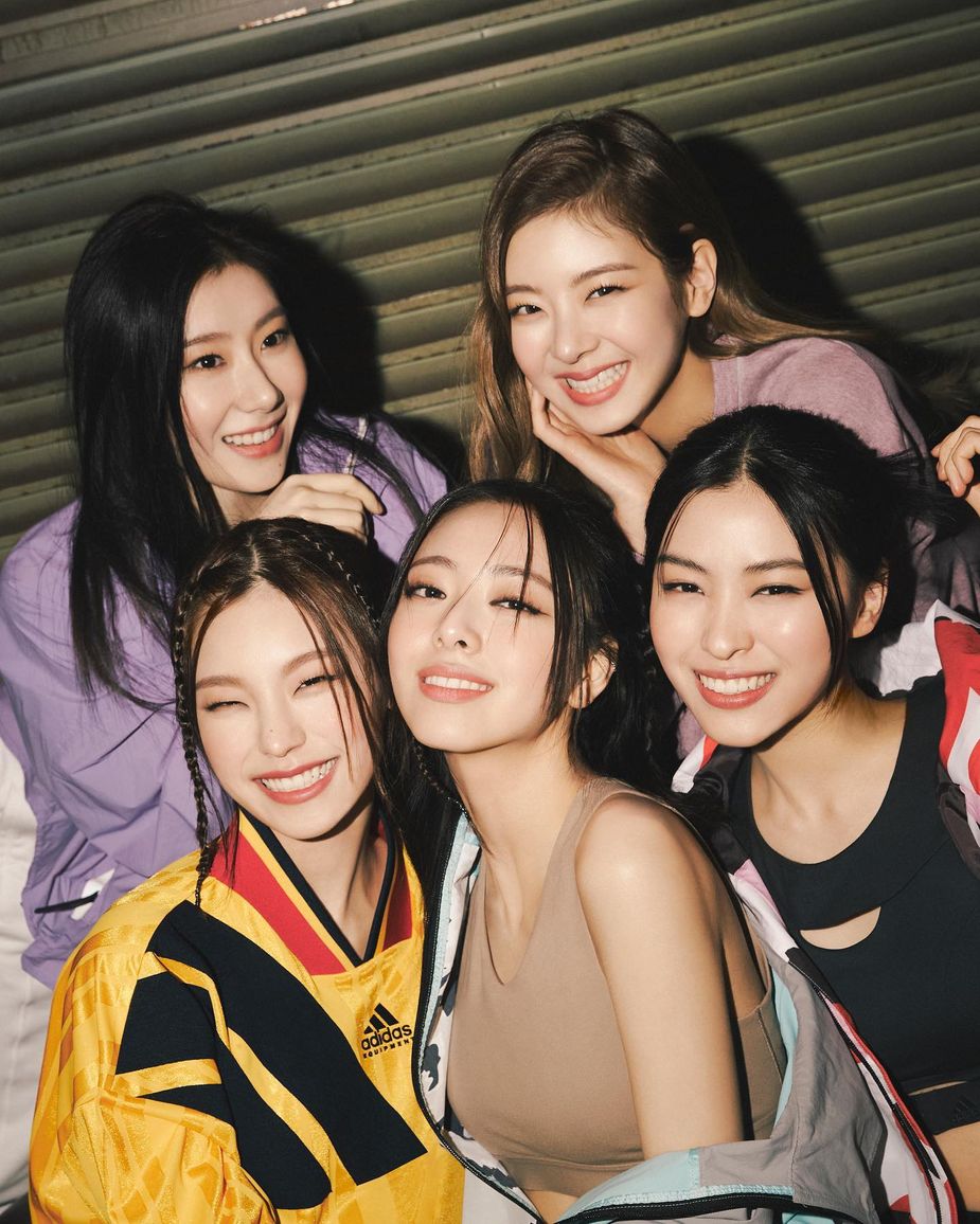 ITZY's Latest Fashion Pictorials Prove That The Group Has No Visual ...
