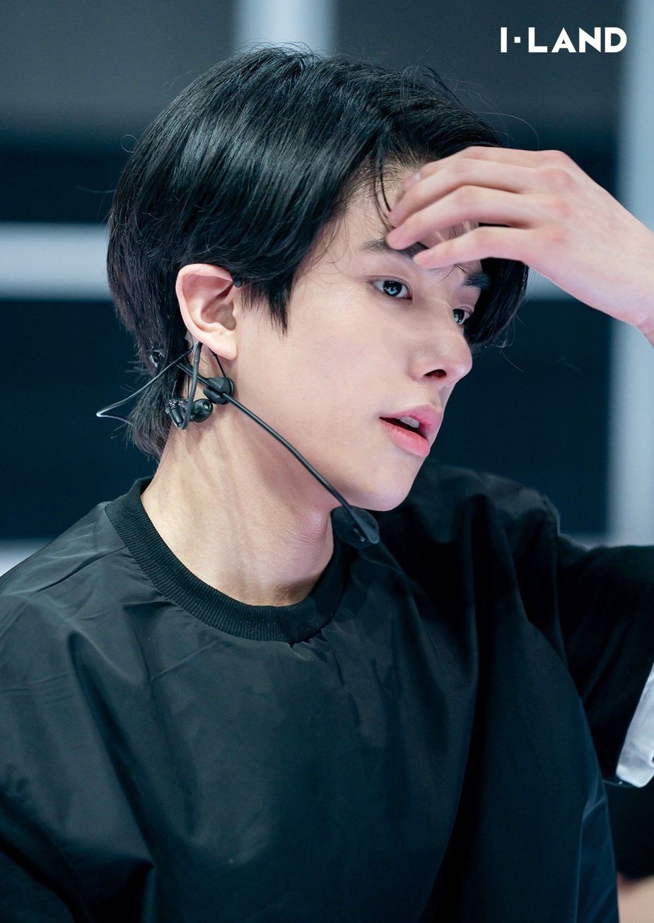 The Surprising Full Story Of ENHYPEN's Jake: From Australian High ...