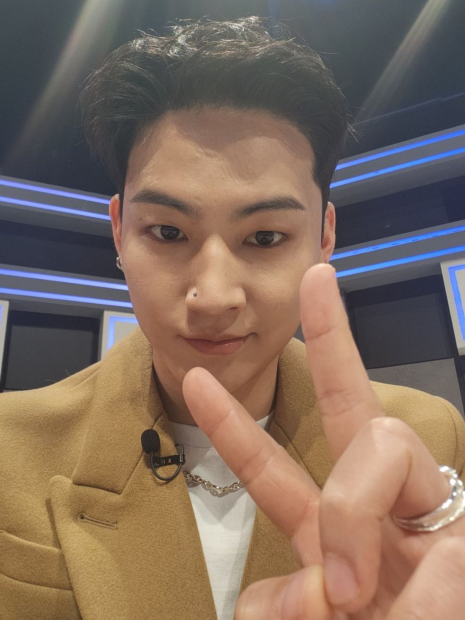 Fans Think GOT7’s Jay B Has Just Announced His Military Enlistment — And Are Praising Him For ...