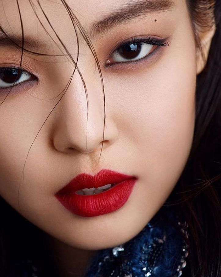 23 Of BLACKPINK Jennie's Prettiest And Most Alluring Makeup Looks ...