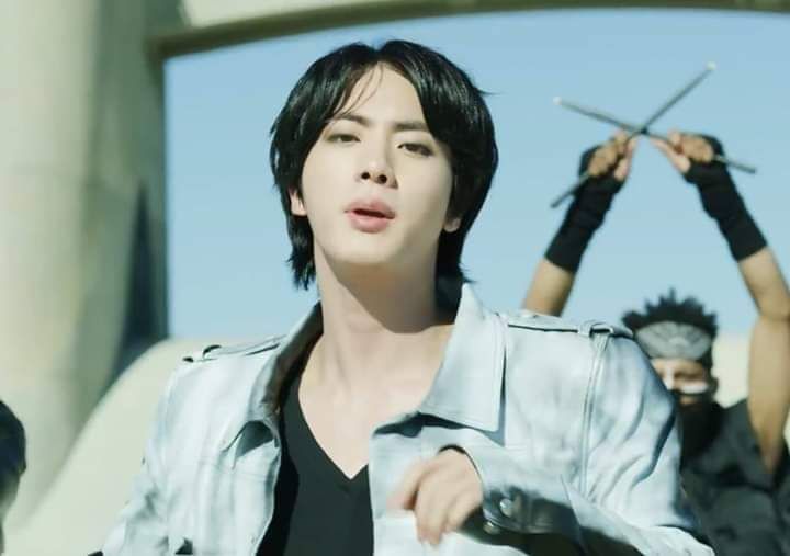 Here's 15 Photos Of Worldwide Handsome BTS Jin's Sexy Mullet - Koreaboo