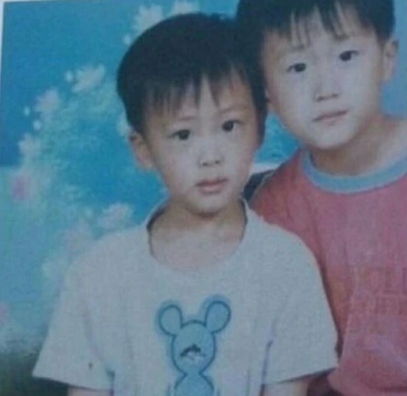 Fans Compile Evidence That Jin’s Mom Was A Miss Korea—And Everything ...