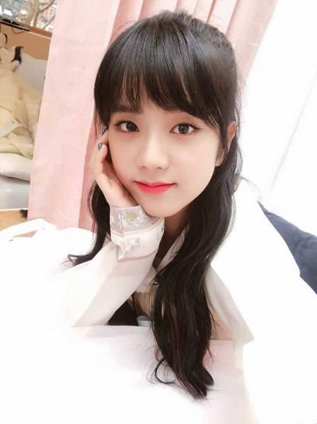 10+ Gorgeous Photos Of BLACKPINK's Jisoo With Bangs That Prove "Bangsoo ...