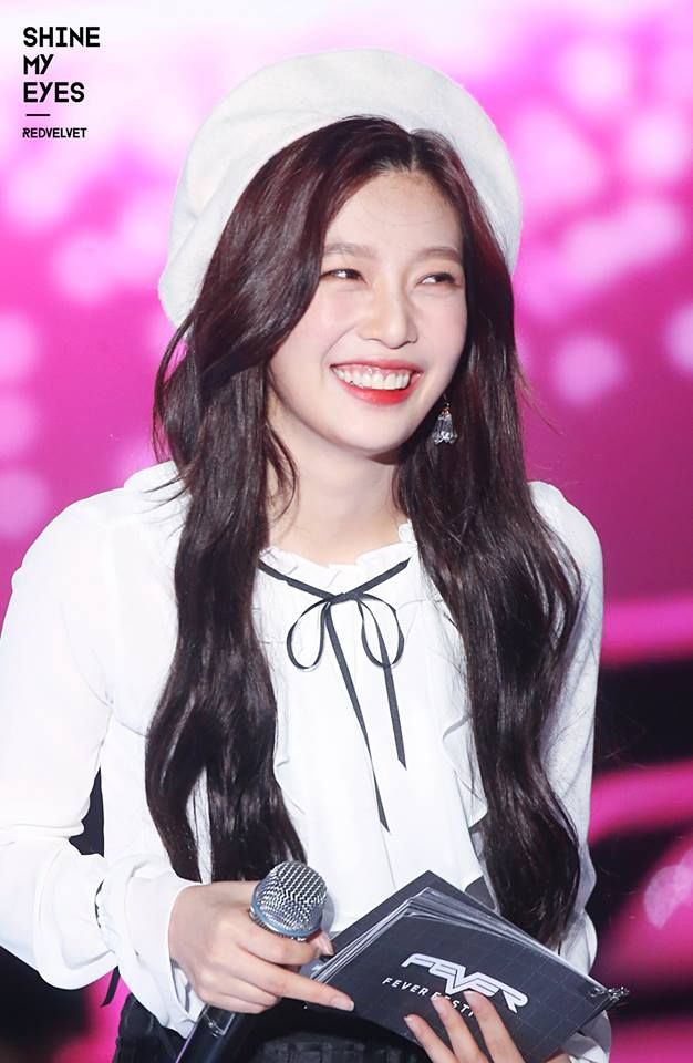 These 10 Photos Of Red Velvet Joy's Adorable Eyesmile Will Light Up ...
