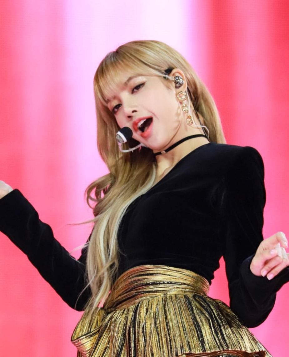 21 Times Lisa's Duality Made Us Feel Really Soft And Then Attacked AF ...
