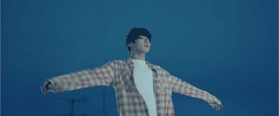 5 Times BLACKPINK's Lisa Served Looks In The Same Outfits As Boy Group ...