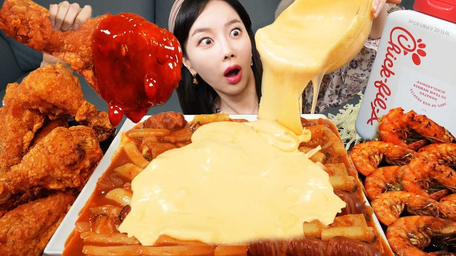 How Much Do Mukbang YouTubers Spend On Food? Popular Korean YouTubers ...