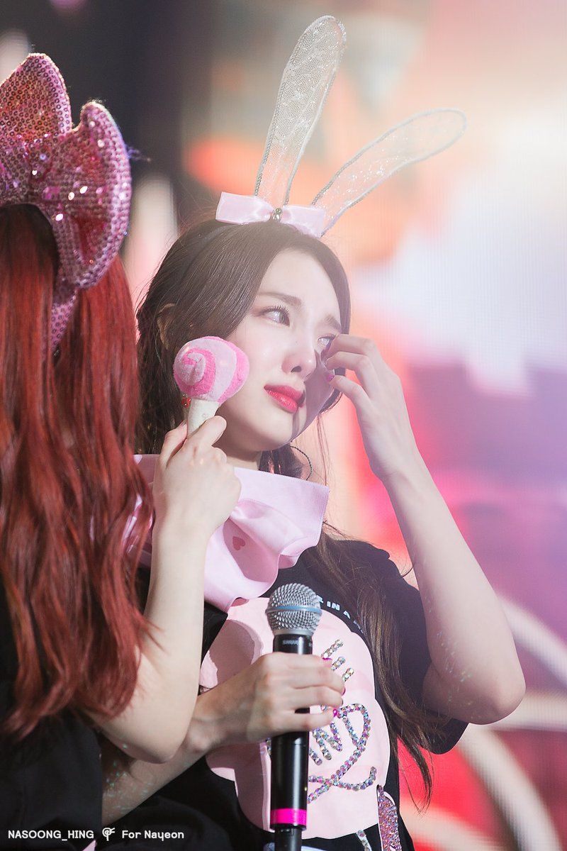 TWICE's Nayeon Once Cried Onstage During A Performance, Here's Why ...