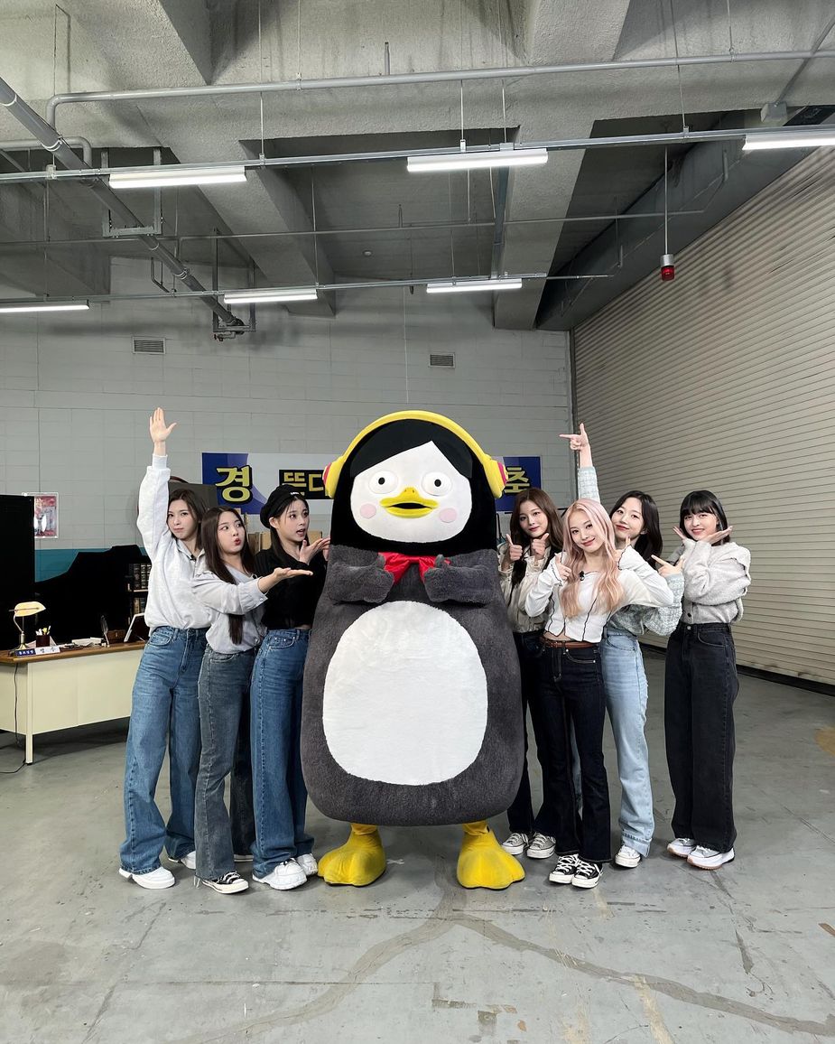4 Artist Collabs In 2022 Which Prove That Pengsoo Is Still K-Pop's Favorite Penguin - Koreaboo