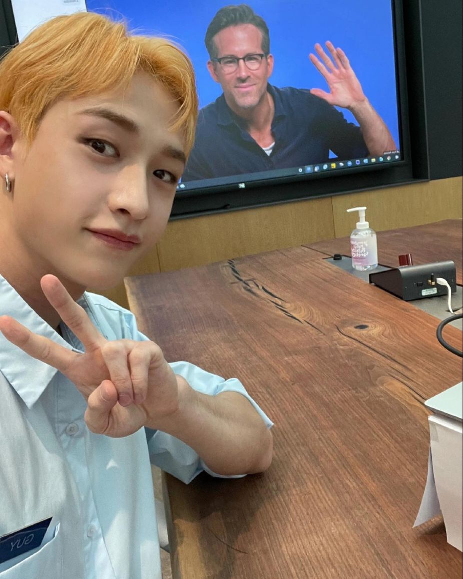 Ryan Reynolds Once Again Proves He's Stray Kids' Biggest Fan As He ...