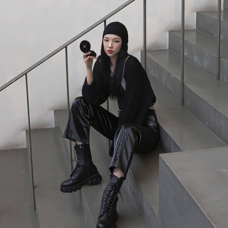 Korean Virtual Influencer Rozy Earns More This Year Than Many Idols ...