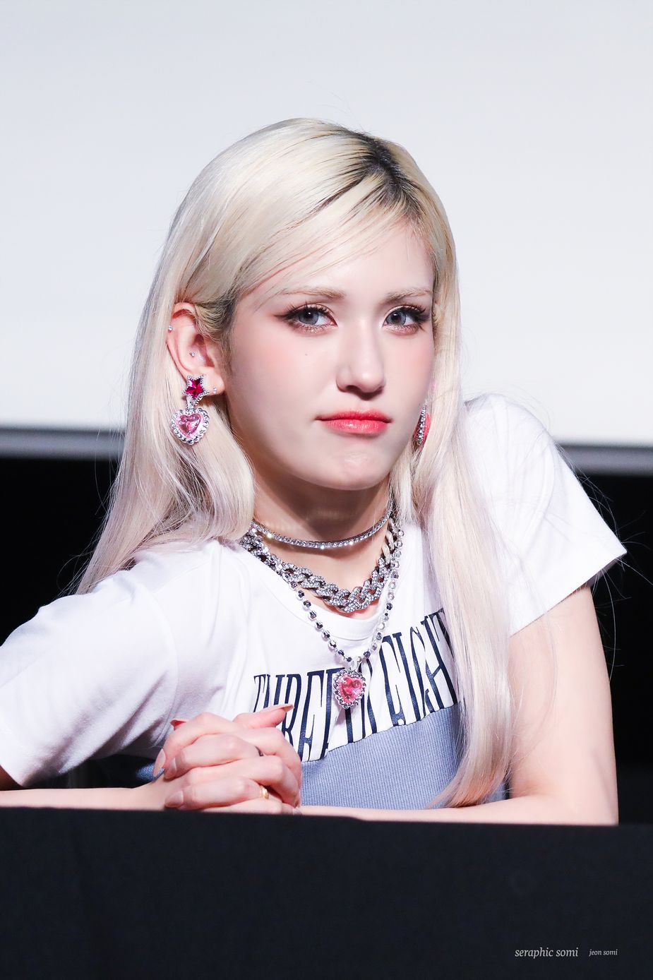 Jeon Somi Confesses To TWICE's Chaeyoung That She Was "Happy" To Leave JYP Entertainment - Koreaboo