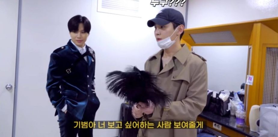 Here’s How SHINee’s Minho Greets The Members After Being Discharged ...