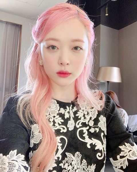 Sulli Posts a Handwritten Letter for Her Beloved Fans - Koreaboo