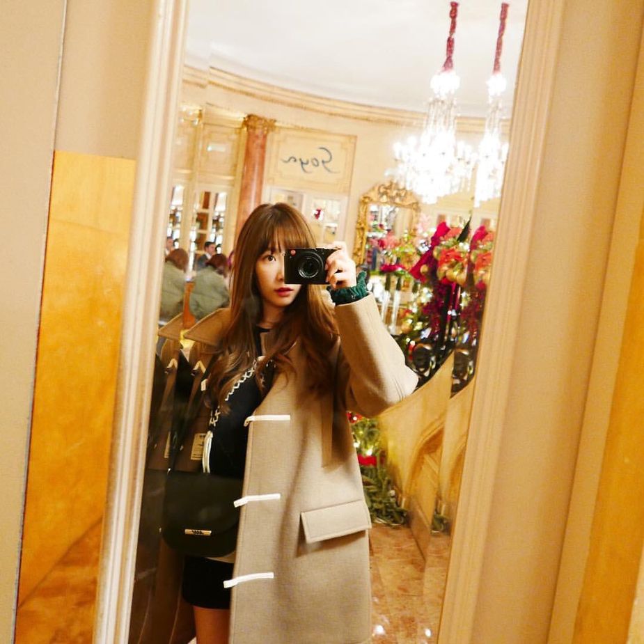 Korean Girls Are Obsessed With These Handbags After Idols Were Seen ...