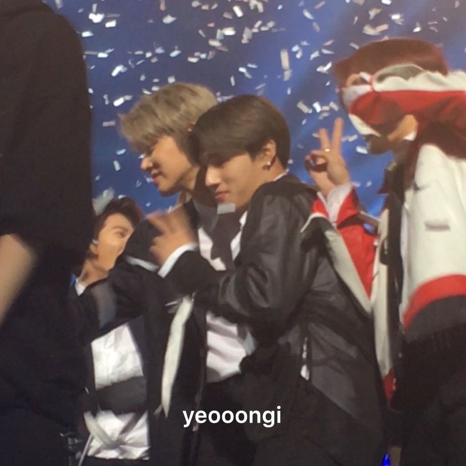 ATEEZ's Wooyoung Sends Thoughtful Message To Best Friend TXT's Yeonjun ...