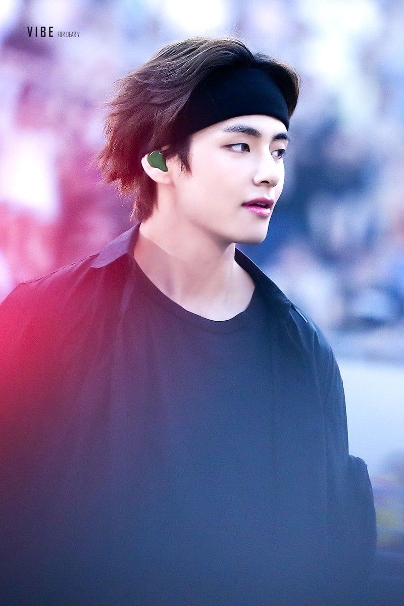 Here's What BTS's V Would Look Like In 3 Different Eras - Koreaboo