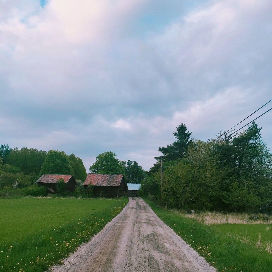 Here Are 10 Of BTS V's Best Photographs That Captured The World As He ...