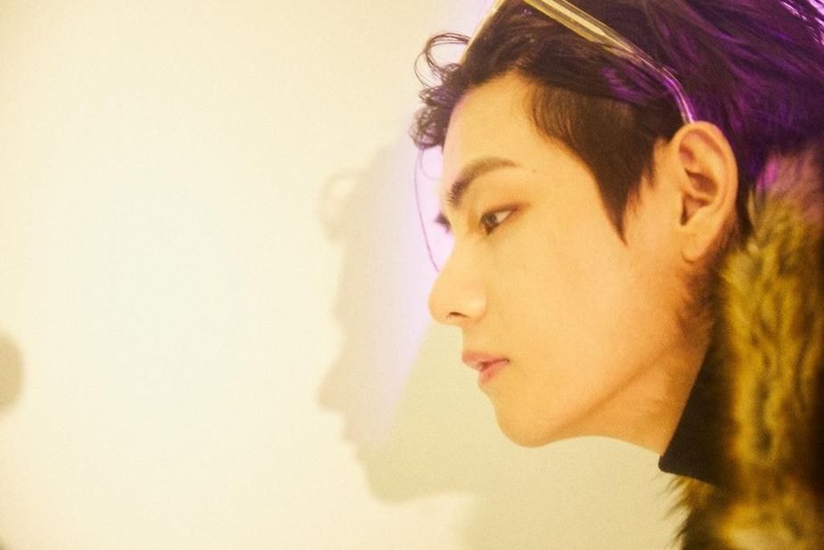 BTS V's 'VCut' Photos Are So Mesmerizing Fans Wonder If He's Even Human ...