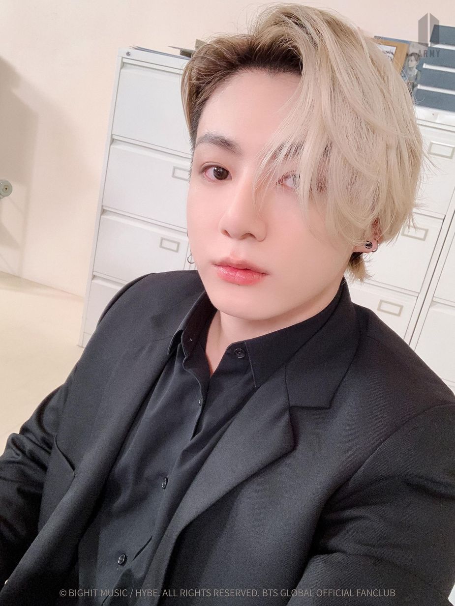 Here Are 10+ New HD Photos Of BTS Transforming Into The Hottest Office ...