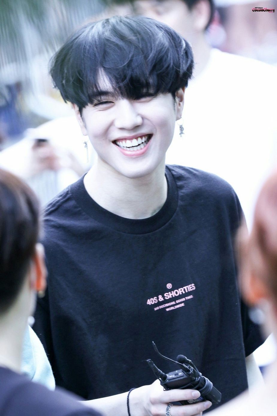 GOT7's Yugyeom Reported To Leave JYP Entertainment And Sign With AOMG - Koreaboo