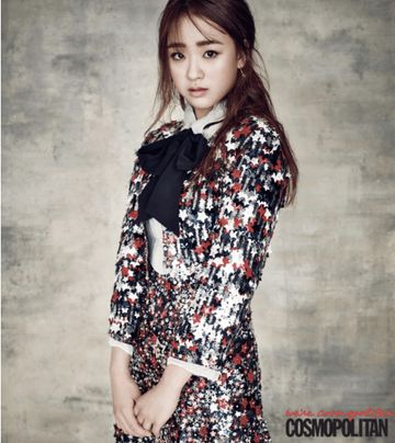 Son Yeon Jae models F/W fashion clothes for "Cosmopolitan"