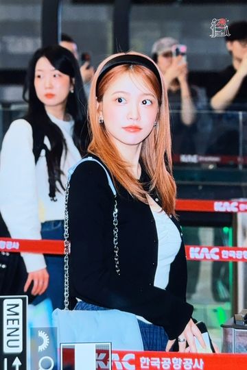 Netizens Believe Red Velvet's Yeri Entered A “Legendary” Visual Phase ...