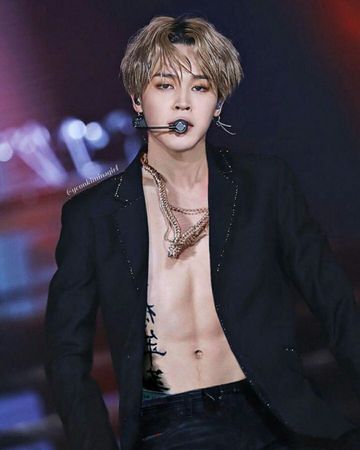 Here Are 10+ Photos To Appreciate BTS Jimin's Unreal Proportions - Koreaboo