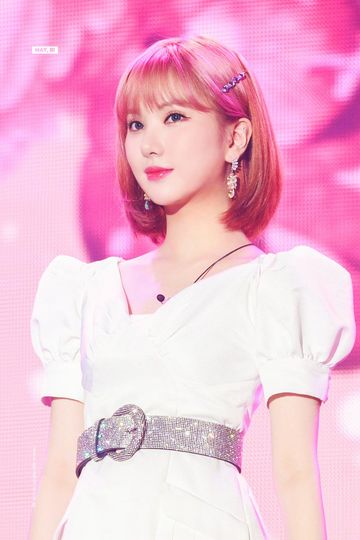 GFRIEND's Eunha Looks Flawless In 10+ Hairstyles And Here's Proof - Koreaboo