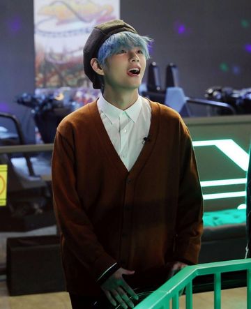 BTS's V Has Everyone Going Crazy Over How Good-Looking He Is - Koreaboo