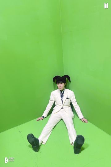 BTS's J-Hope Drops 40+ Behind-The-Scenes Photos Of His Entire "Jack In ...