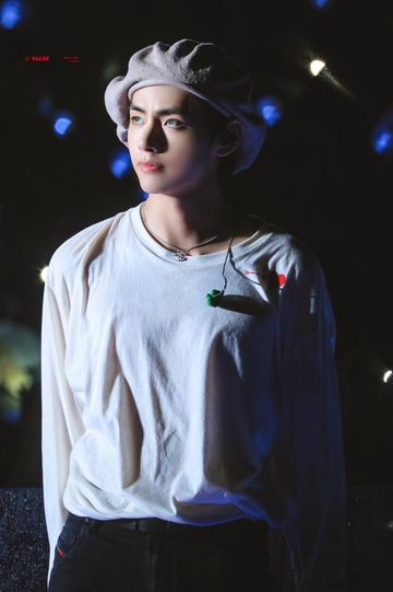 BTS's V Has Everyone Going Crazy Over How Good-Looking He Is - Koreaboo
