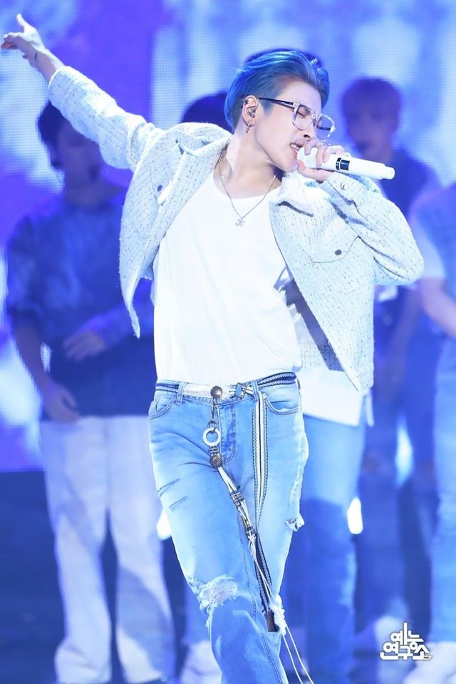 ATEEZ Fans Finally Got Introduced To Hongjoong's Brother... And We're ...