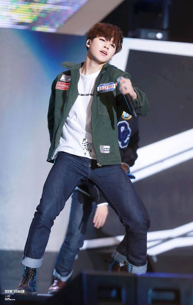 22 Pictures of BTS Jimin In Jeans You Didn't Know You Needed - Koreaboo