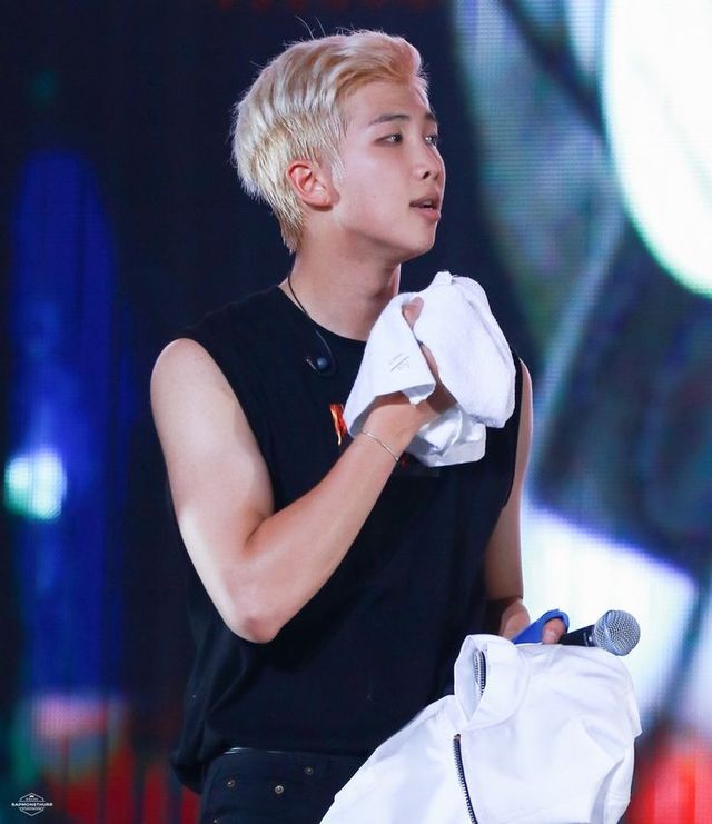 32 Photos Of Rap Monster's Underrated Toned Arms - Koreaboo