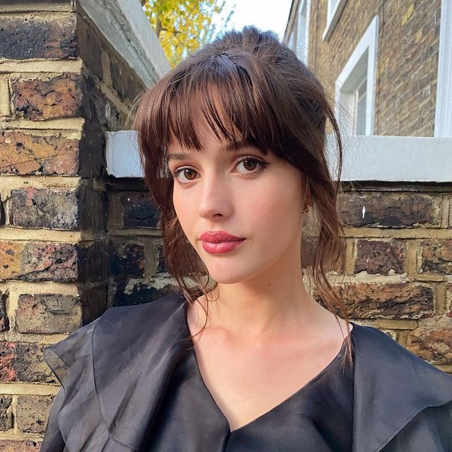 "Who Is She?" BTS's V Has Stunning Visual Chemistry With His Upcoming ...