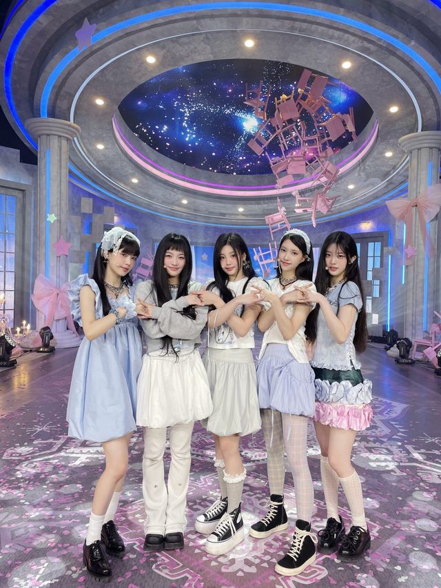 ILLIT Becomes The K-Pop Girl Group With The Highest Debut Album First ...